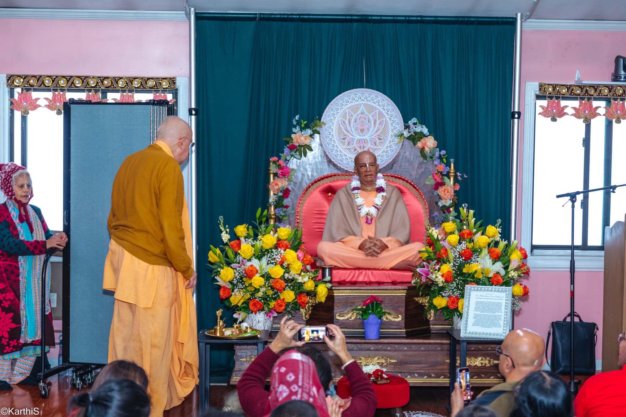 Vyasa Puja 2023 – Romapada Swami Photos